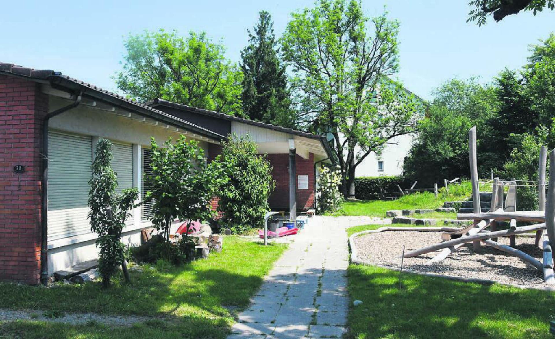 Wie es mit den GOV-Kindergärten (im Bild Kindergarten Aesch) weitergeht, wird wohl bald ...