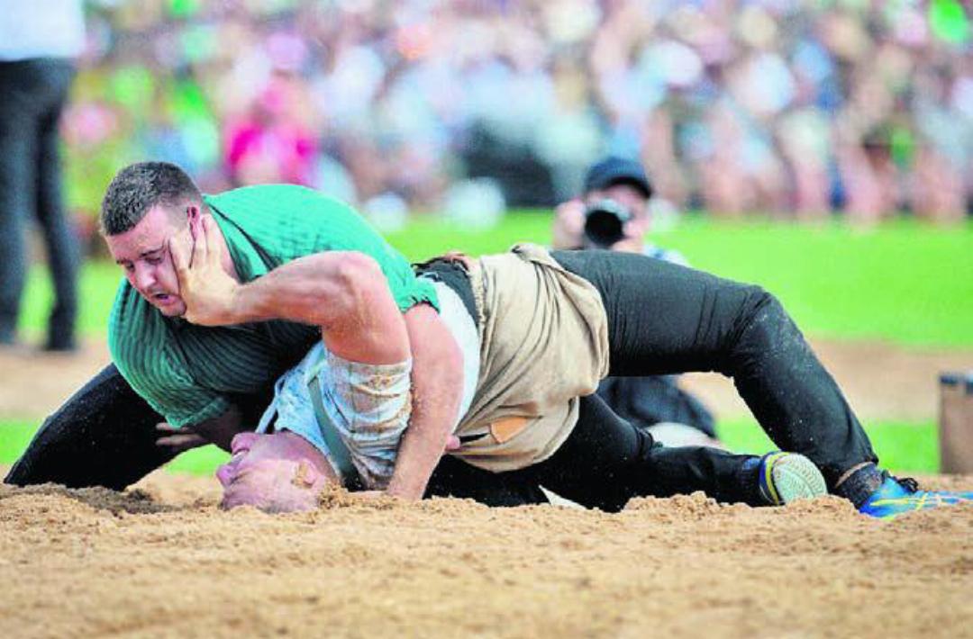 Der Riese bleibt auf dem Thron